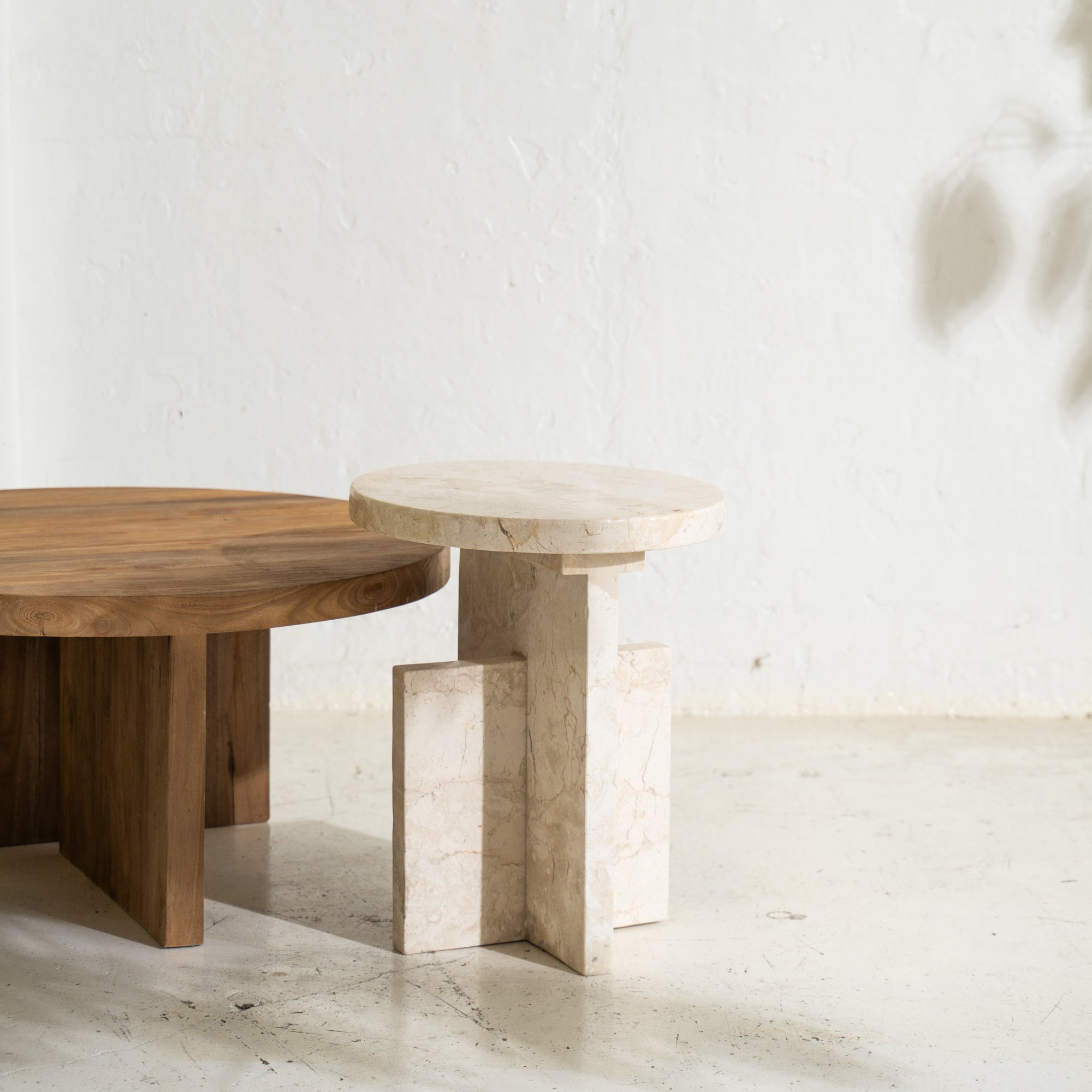 Aoi Travertine Large Side Table – Inartisan.