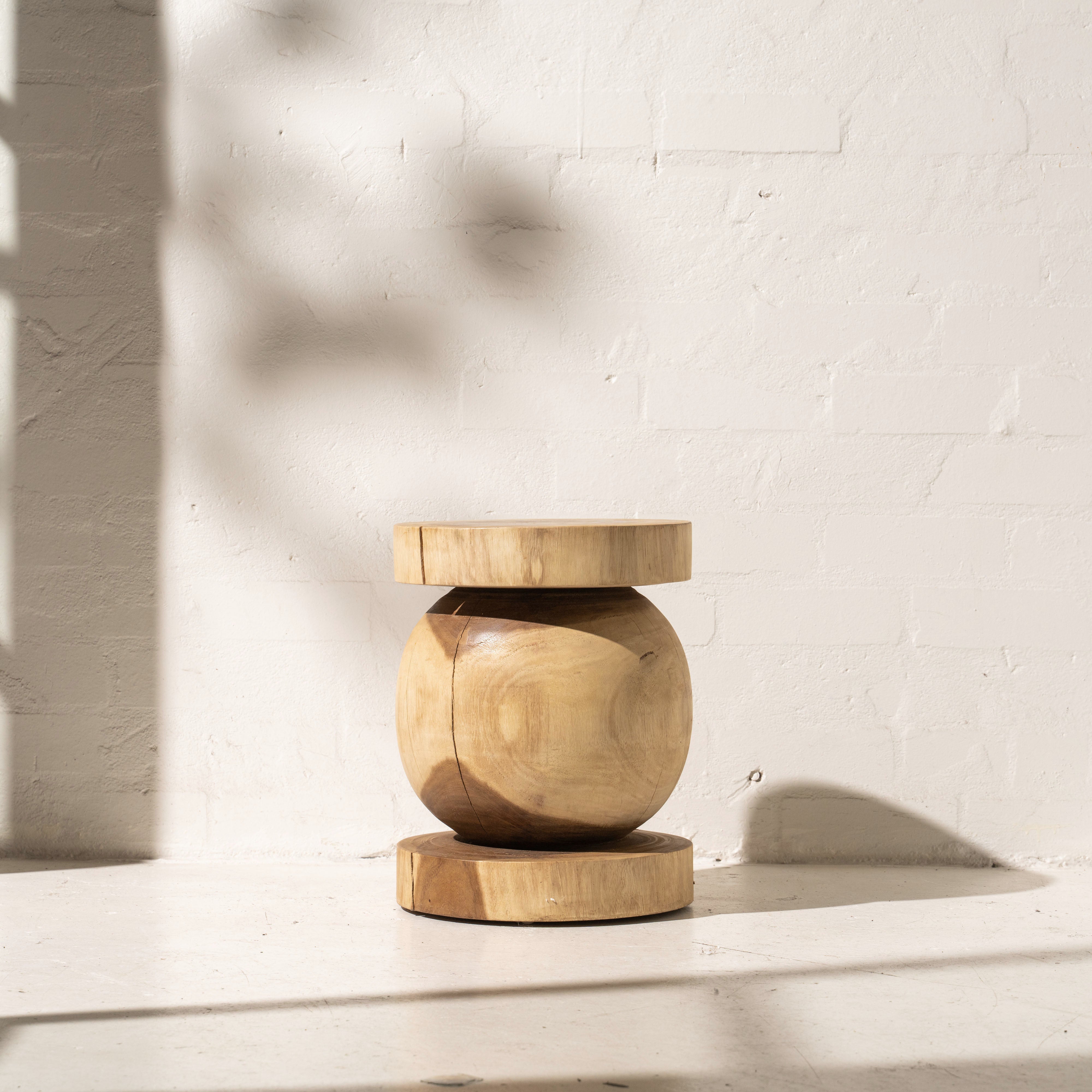 Elna Ball Side Table – Inartisan.