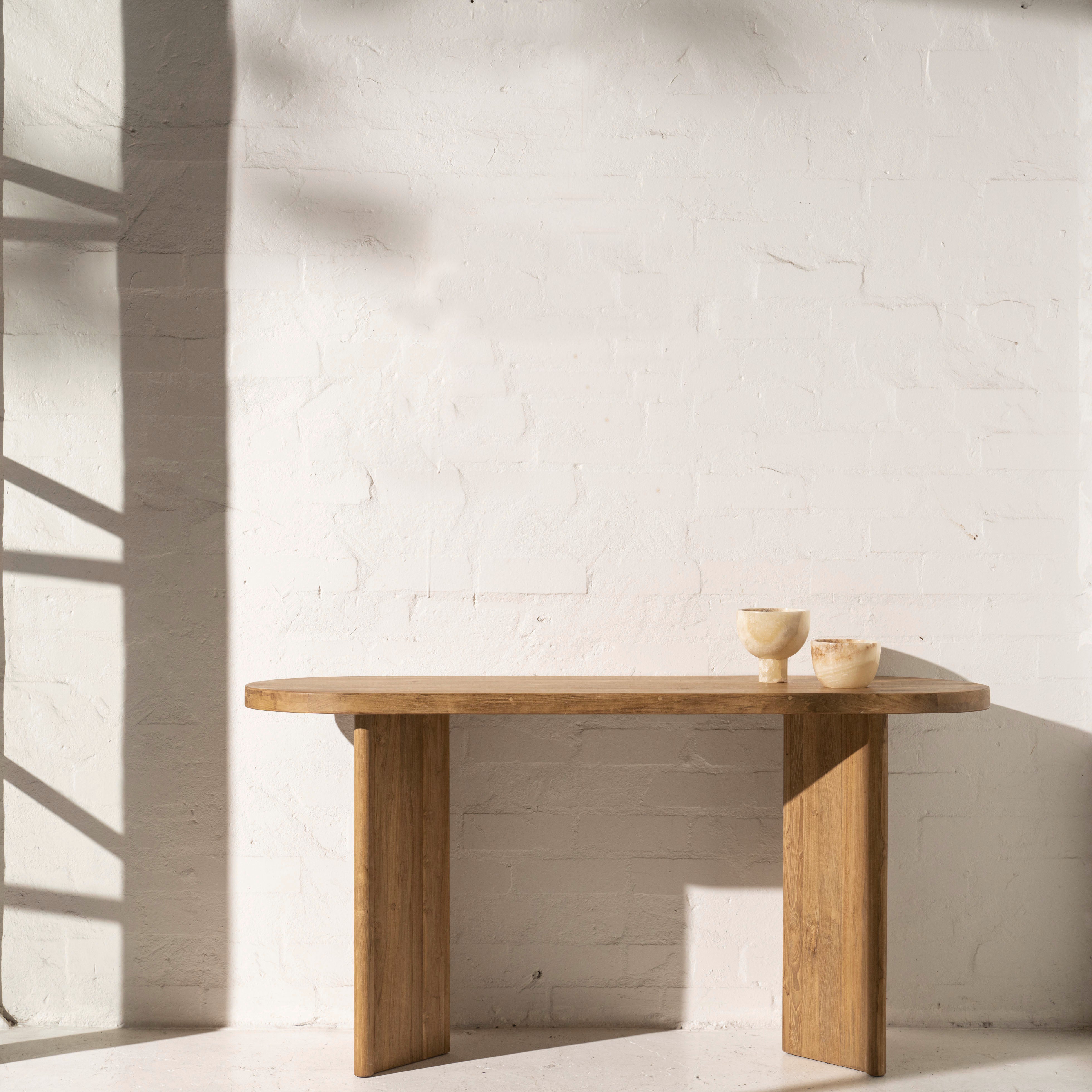 Otto Rounded End Console – Inartisan.