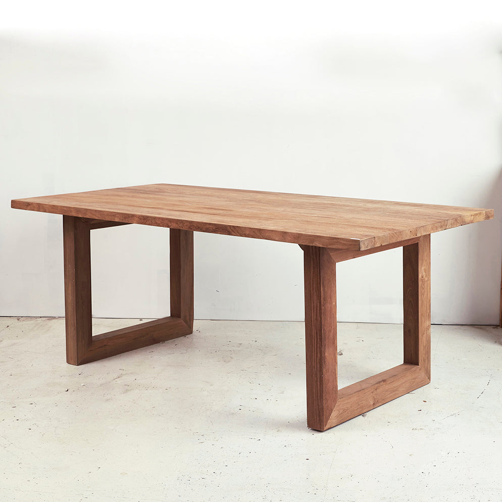 Elyas Rustic Dining Table – Inartisan.