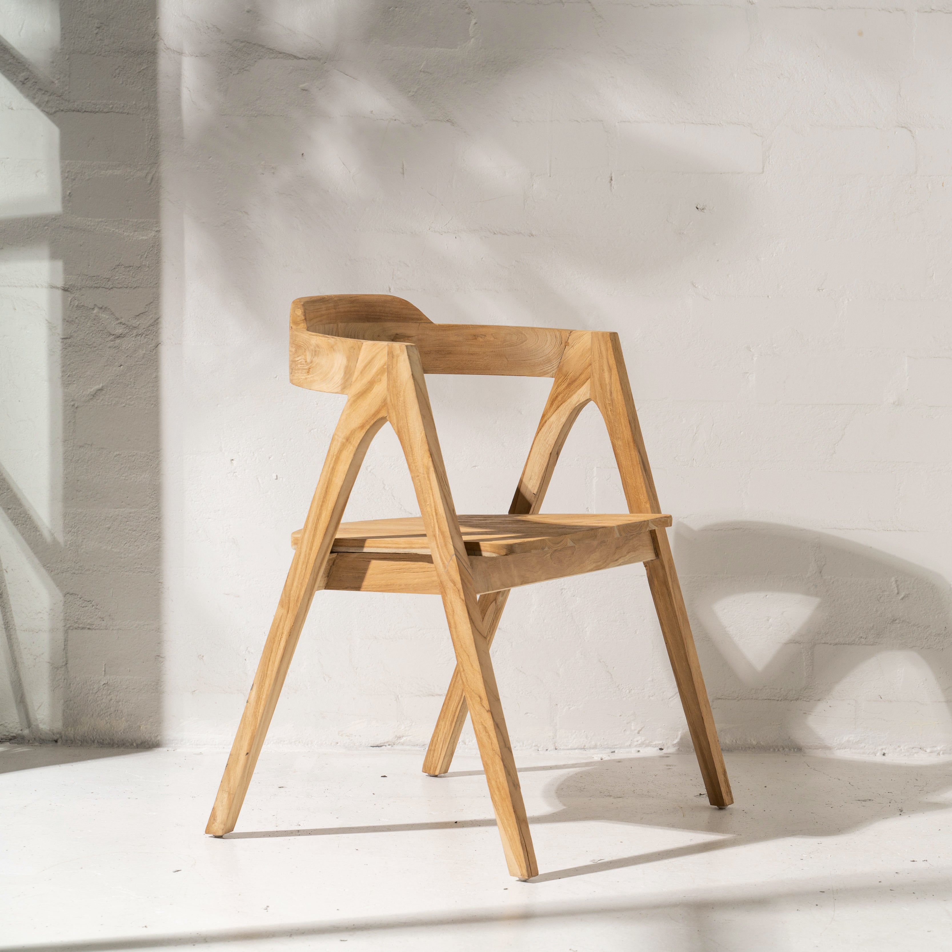Emir Angled Dining Armchair - Natural – Inartisan.