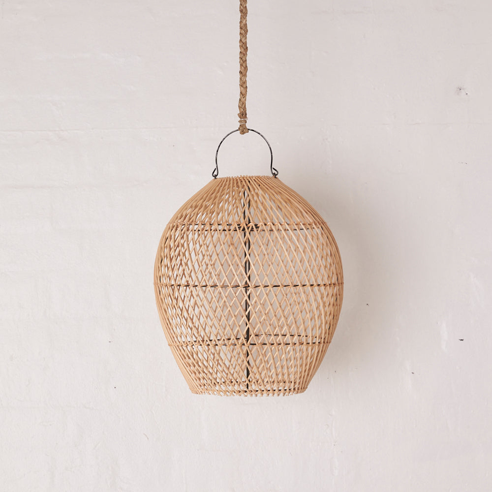 Rya Tulip Rattan Light Shade – Inartisan.